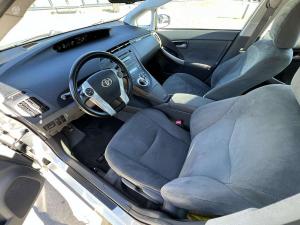 Balts Toyota Prius 2009 Šauļi, ar dzinēja tilpumu 1.80 L un nobraukumu 285 tūkst. km par 6300 €, foto 13 vietnē AUTOMOTO.COM.LV
