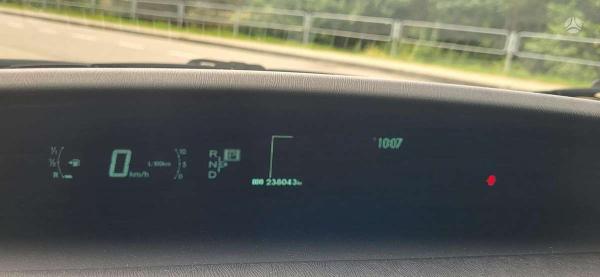 Balts Toyota Prius 2009 Ignalina, ar dzinēja tilpumu 0.00 L un nobraukumu 239 tūkst. km par 6600 €, foto 8 vietnē AUTOMOTO.COM.LV