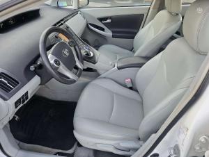 Balts Toyota Prius 2009 Panevēža, ar dzinēja tilpumu 1.80 L un nobraukumu 338 tūkst. km par 5599 €, foto 16 vietnē AUTOMOTO.COM.LV