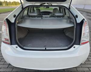 Balts Toyota Prius 2009 Panevēža, ar dzinēja tilpumu 1.80 L un nobraukumu 338 tūkst. km par 5599 €, foto 28 vietnē AUTOMOTO.COM.LV