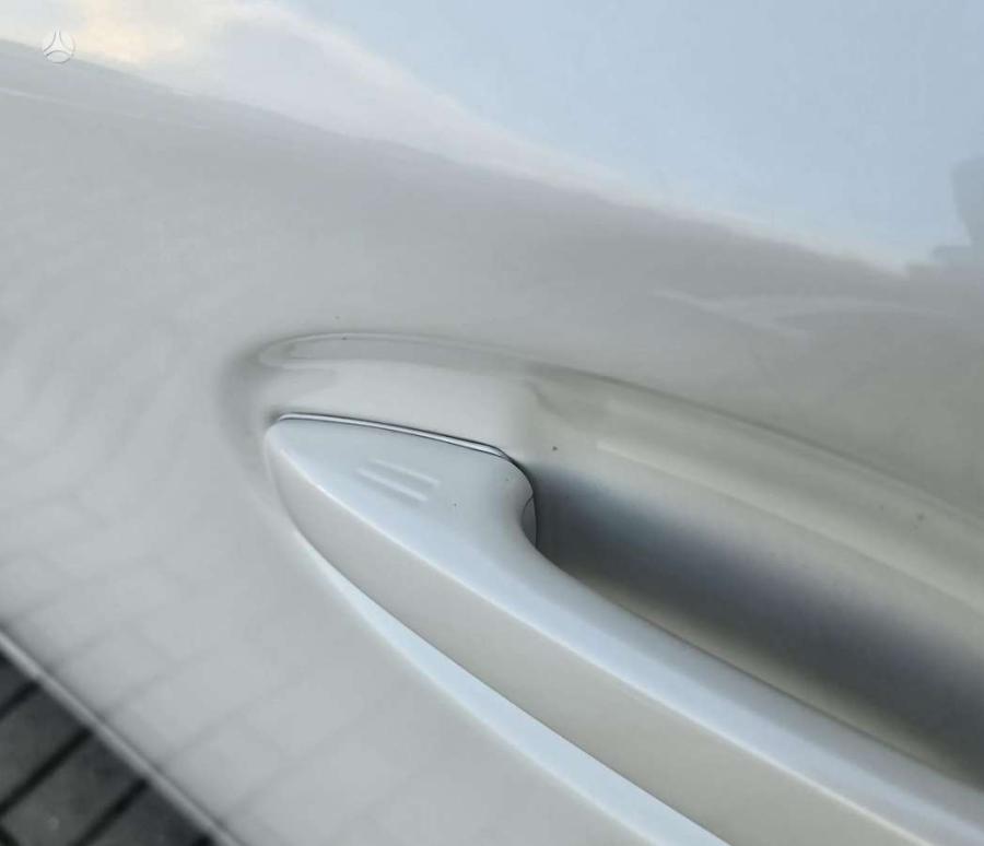 Balts Toyota Prius 2009 Panevēža, ar dzinēja tilpumu 1.80 L un nobraukumu 338 tūkst. km par 5599 €, foto 33 vietnē AUTOMOTO.COM.LV