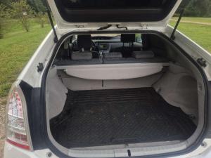 Balts Toyota Prius 2009 Viļņa, ar dzinēja tilpumu 1.80 L un nobraukumu 255 tūkst. km par 6000 €, foto 10 vietnē AUTOMOTO.COM.LV