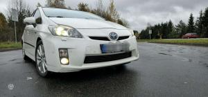 White Toyota Prius 2010 in Vilnius, with an engine capacity of 1.80 L and mileage of 370 thousand km for 5500 €, photo 10 on AUTOMOTO.COM.LV