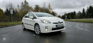 White Toyota Prius 2010 in Vilnius, with an engine capacity of 1.80 L and mileage of 370 thousand km for 5500 €, photo 11 on AUTOMOTO.COM.LV