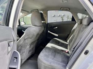 Белый Тойота Приус 2010 в Вильнюс, объемом двигателя 1.80 л и пробегом 289 тыс. км за 4999 €, фото 12 на AUTOMOTO.COM.LV