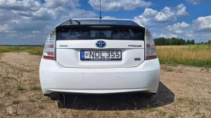 Balts Toyota Prius 2010 Viļņa, ar dzinēja tilpumu 1.80 L un nobraukumu 321 tūkst. km par 5300 €, foto 8 vietnē AUTOMOTO.COM.LV