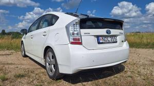 Balts Toyota Prius 2010 Viļņa, ar dzinēja tilpumu 1.80 L un nobraukumu 321 tūkst. km par 5300 €, foto 9 vietnē AUTOMOTO.COM.LV