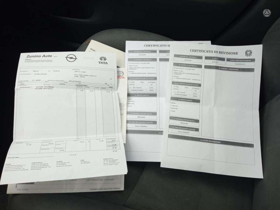 Белый Тойота Приус 2010 в Паневежис, объемом двигателя 1.80 л и пробегом 251 тыс. км за 5800 €, фото 25 на AUTOMOTO.COM.LV