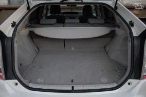 Белый Тойота Приус 2010 в Утена, объемом двигателя 1.80 л и пробегом 181 тыс. км за 8950 €, фото 31 на AUTOMOTO.COM.LV