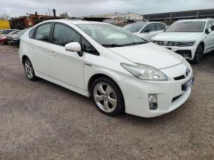 Balts Toyota Prius 2010 Panevēža, ar dzinēja tilpumu 1.80 L un nobraukumu 251 tūkst. km par 6000 €, foto 3 vietnē AUTOMOTO.COM.LV