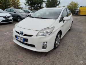 Balts Toyota Prius 2010 Panevēža, ar dzinēja tilpumu 1.80 L un nobraukumu 251 tūkst. km par 6000 €, foto 7 vietnē AUTOMOTO.COM.LV
