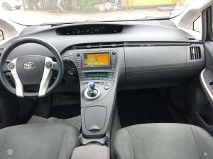 Balts Toyota Prius 2010 Panevēža, ar dzinēja tilpumu 1.80 L un nobraukumu 251 tūkst. km par 6000 €, foto 20 vietnē AUTOMOTO.COM.LV
