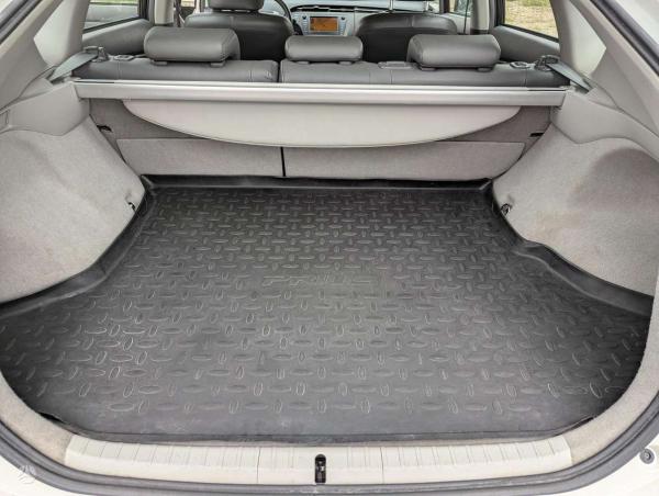 Balts Toyota Prius 2010 Viļņa, ar dzinēja tilpumu 1.80 L un nobraukumu 226 tūkst. km par 6700 €, foto 8 vietnē AUTOMOTO.COM.LV