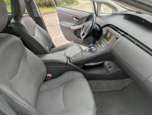 Balts Toyota Prius 2010 Viļņa, ar dzinēja tilpumu 1.80 L un nobraukumu 226 tūkst. km par 6700 €, foto 10 vietnē AUTOMOTO.COM.LV