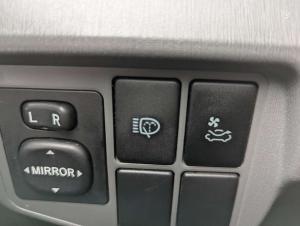 Balts Toyota Prius 2010 Viļņa, ar dzinēja tilpumu 1.80 L un nobraukumu 226 tūkst. km par 6700 €, foto 13 vietnē AUTOMOTO.COM.LV