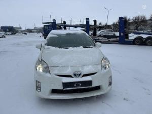 Balts Toyota Prius 2011 Marijampole, ar dzinēja tilpumu 1.80 L un nobraukumu 242 tūkst. km par 3250 €, foto  vietnē AUTOMOTO.COM.LV