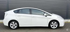 Balts Toyota Prius 2011 Viļņa, ar dzinēja tilpumu 1.80 L un nobraukumu 342 tūkst. km par 5000 €, foto 5 vietnē AUTOMOTO.COM.LV