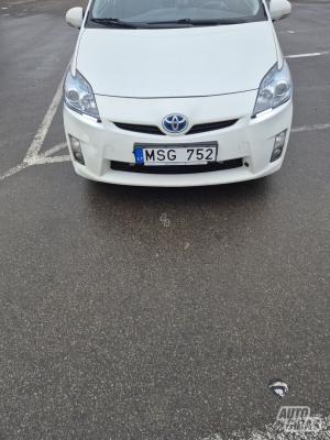 Balts Toyota Prius 2011 Panevēža, ar dzinēja tilpumu 1.80 L un nobraukumu 352 tūkst. km par 5900 €, foto 6 vietnē AUTOMOTO.COM.LV