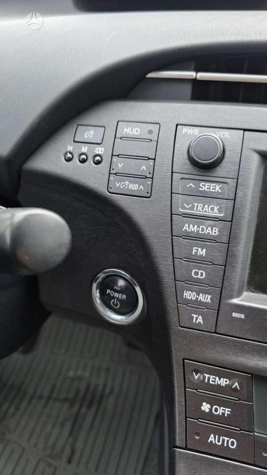 Белый Тойота Приус 2011 в Шяуляй, объемом двигателя 1.80 л и пробегом 270 тыс. км за 6250 €, фото 25 на AUTOMOTO.COM.LV