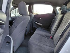 Balts Toyota Prius 2011 Viļņa, ar dzinēja tilpumu 1.80 L un nobraukumu 386 tūkst. km par 4900 €, foto 9 vietnē AUTOMOTO.COM.LV