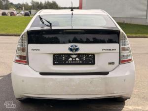 Balts Toyota Prius 2011 Viļņa, ar dzinēja tilpumu 1.80 L un nobraukumu 335 tūkst. km par 3950 €, foto 8 vietnē AUTOMOTO.COM.LV