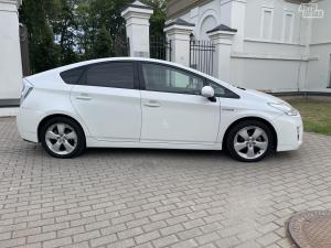 Белый Тойота Приус 2012 в Вильнюс, объемом двигателя 1.80 л и пробегом 380 тыс. км за 5800 €, фото 12 на AUTOMOTO.COM.LV