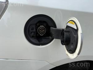 Белый Тойота Приус 2012 в Рига, объемом двигателя 1.80 л и пробегом 225 тыс. км за 8300 €, фото 8 на AUTOMOTO.COM.LV