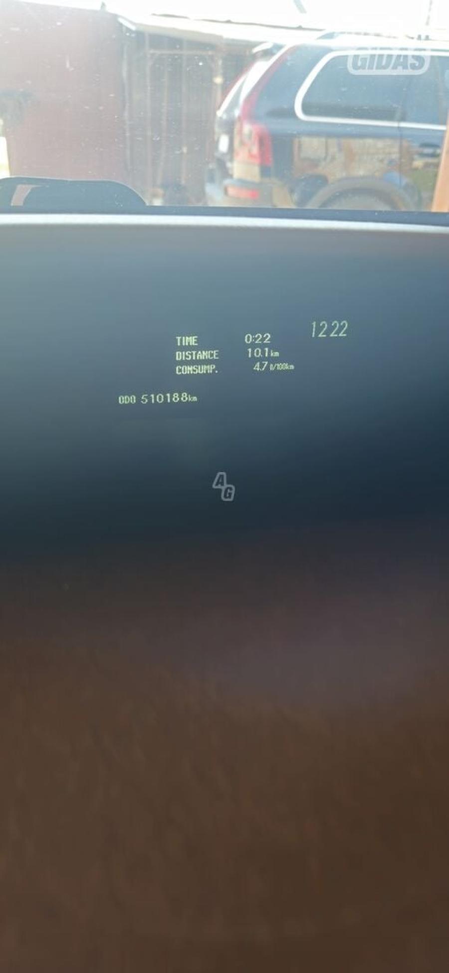 Белый Тойота Приус 2013 в Вильнюс, объемом двигателя 1.80 л и пробегом 510 тыс. км за 7900 €, фото 15 на AUTOMOTO.COM.LV