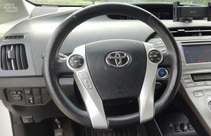 Balts Toyota Prius 2013 Viļņa, ar dzinēja tilpumu 1.80 L un nobraukumu 247 tūkst. km par 7777 €, foto 3 vietnē AUTOMOTO.COM.LV