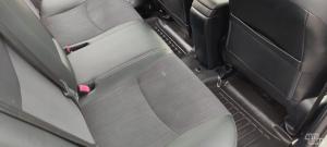 White Toyota Prius 2013 in Vilnius, with an engine capacity of 1.80 L and mileage of 247 thousand km for 7499 €, photo 8 on AUTOMOTO.COM.LV