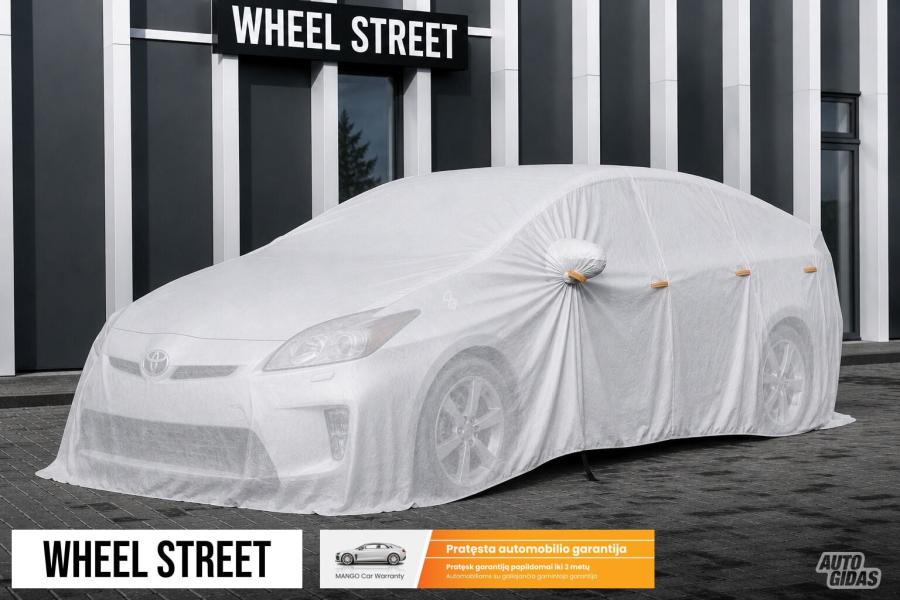 Balts Toyota Prius 2014 Viļņa, ar dzinēja tilpumu 1.80 L un nobraukumu 157 tūkst. km par 10500 €, foto 1 vietnē AUTOMOTO.COM.LV