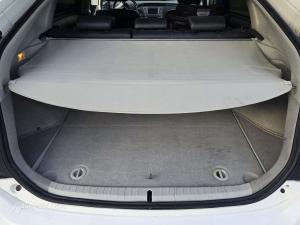 Balts Toyota Prius 2015 Kauņa, ar dzinēja tilpumu 1.80 L un nobraukumu 290 tūkst. km par 6500 €, foto 10 vietnē AUTOMOTO.COM.LV