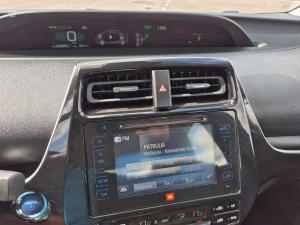 Белый Тойота Приус 2016 в Паневежис, объемом двигателя 1.80 л и пробегом 239 тыс. км за 9999 €, фото 25 на AUTOMOTO.COM.LV