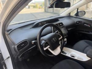 Balts Toyota Prius 2016 Tallina, ar dzinēja tilpumu 1.60 L un nobraukumu 284 tūkst. km par 10880 €, foto 22 vietnē AUTOMOTO.COM.LV