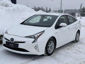Balts Toyota Prius 2017 Viļņa, ar dzinēja tilpumu 1.80 L un nobraukumu 179 tūkst. km par 13999 €, foto 2 vietnē AUTOMOTO.COM.LV