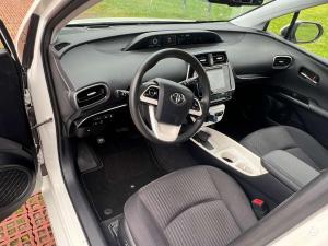 Balts Toyota Prius 2017 Kauņa, ar dzinēja tilpumu 1.80 L un nobraukumu 278 tūkst. km par 9999 €, foto 14 vietnē AUTOMOTO.COM.LV
