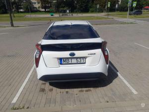 Белый Тойота Приус 2017 в Каунас, объемом двигателя 1.80 л и пробегом 324 тыс. км за 9500 €, фото 10 на AUTOMOTO.COM.LV