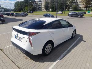 Белый Тойота Приус 2017 в Каунас, объемом двигателя 1.80 л и пробегом 324 тыс. км за 9500 €, фото 13 на AUTOMOTO.COM.LV