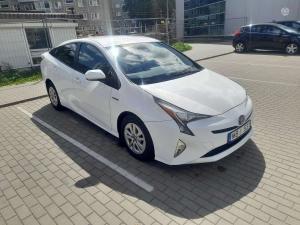 Белый Тойота Приус 2017 в Каунас, объемом двигателя 1.80 л и пробегом 324 тыс. км за 9500 €, фото 21 на AUTOMOTO.COM.LV
