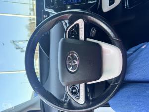 Balts Toyota Prius 2018 Viļņa, ar dzinēja tilpumu 1.80 L un nobraukumu 226 tūkst. km par 11950 €, foto 15 vietnē AUTOMOTO.COM.LV