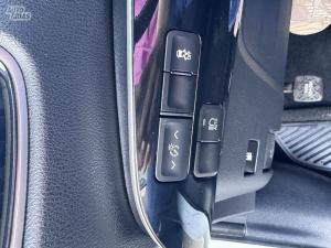 Balts Toyota Prius 2018 Viļņa, ar dzinēja tilpumu 1.80 L un nobraukumu 226 tūkst. km par 11950 €, foto 31 vietnē AUTOMOTO.COM.LV