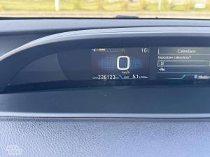 Balts Toyota Prius 2018 Viļņa, ar dzinēja tilpumu 1.80 L un nobraukumu 226 tūkst. km par 11950 €, foto 16 vietnē AUTOMOTO.COM.LV