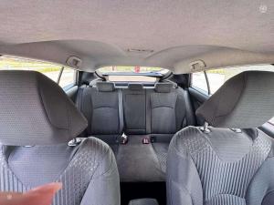 Balts Toyota Prius 2018 Viļņa, ar dzinēja tilpumu 1.80 L un nobraukumu 226 tūkst. km par 11950 €, foto 24 vietnē AUTOMOTO.COM.LV