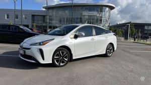 Balts Toyota Prius 2020 Klaipėda, ar dzinēja tilpumu 1.80 L un nobraukumu 55 tūkst. km par 21100 €, foto 7 vietnē AUTOMOTO.COM.LV