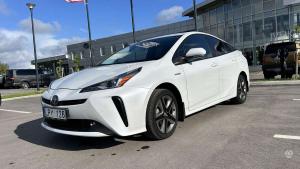 Balts Toyota Prius 2020 Klaipėda, ar dzinēja tilpumu 1.80 L un nobraukumu 55 tūkst. km par 21100 €, foto 10 vietnē AUTOMOTO.COM.LV