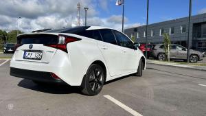Balts Toyota Prius 2020 Klaipėda, ar dzinēja tilpumu 1.80 L un nobraukumu 55 tūkst. km par 21100 €, foto 13 vietnē AUTOMOTO.COM.LV