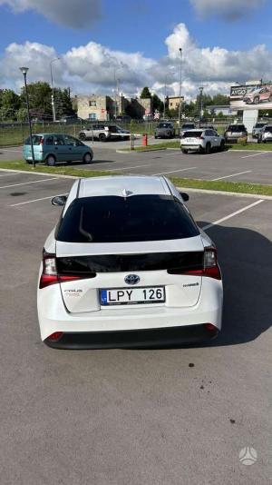 Balts Toyota Prius 2020 Klaipėda, ar dzinēja tilpumu 1.80 L un nobraukumu 55 tūkst. km par 21100 €, foto 20 vietnē AUTOMOTO.COM.LV