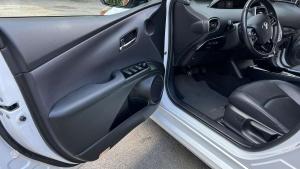 Balts Toyota Prius 2020 Klaipėda, ar dzinēja tilpumu 1.80 L un nobraukumu 55 tūkst. km par 21100 €, foto 27 vietnē AUTOMOTO.COM.LV