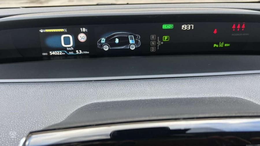 Balts Toyota Prius 2020 Klaipėda, ar dzinēja tilpumu 1.80 L un nobraukumu 55 tūkst. km par 21100 €, foto 41 vietnē AUTOMOTO.COM.LV