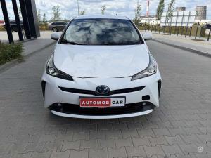 Balts Toyota Prius 2021 Viļņa, ar dzinēja tilpumu 1.80 L un nobraukumu 120 tūkst. km par 17720 €, foto 3 vietnē AUTOMOTO.COM.LV